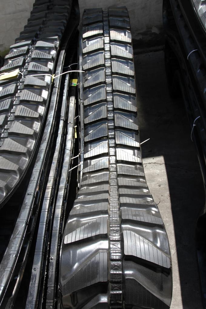 Continues Rubber Track 300x52.5x82 For CX31B Excavator