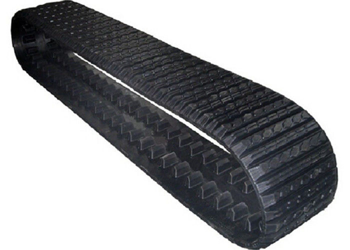 Black Color Heavy Equipment Rubber Tracks , Anti Corrosion CAT Rubber ...