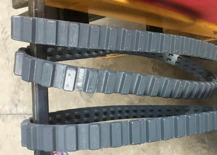 0.77kg Small Robot Tracks Customized Supporting Wheel For Robot Lawn Mover