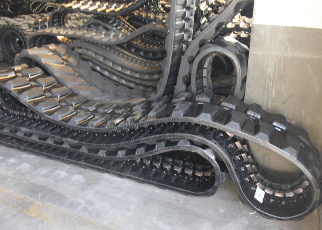 Joint Free Continuous Rubber Track 450mm Width Interchangeable Type