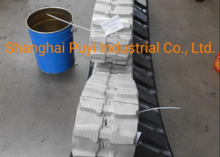 200 X 72 X 42 Rubber Track Pads Joint Free For Kubota Kh12