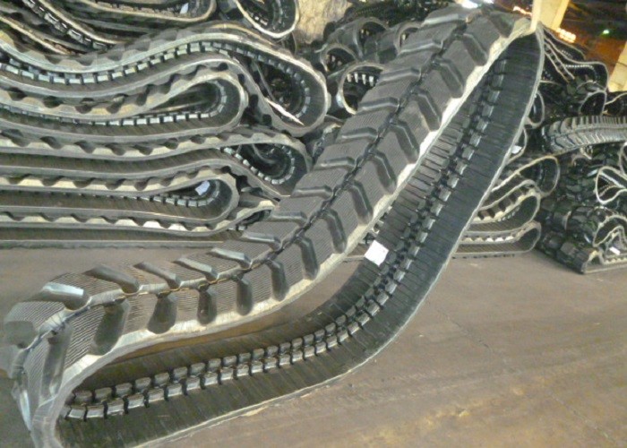 18" Black Nature Replacement Rubber Tracks For Excavators Kobelco Sk60 ...