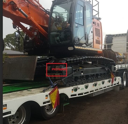 Chain - On Rubber Track Shoes / Excavator Track Pads PYCT600A Black Color