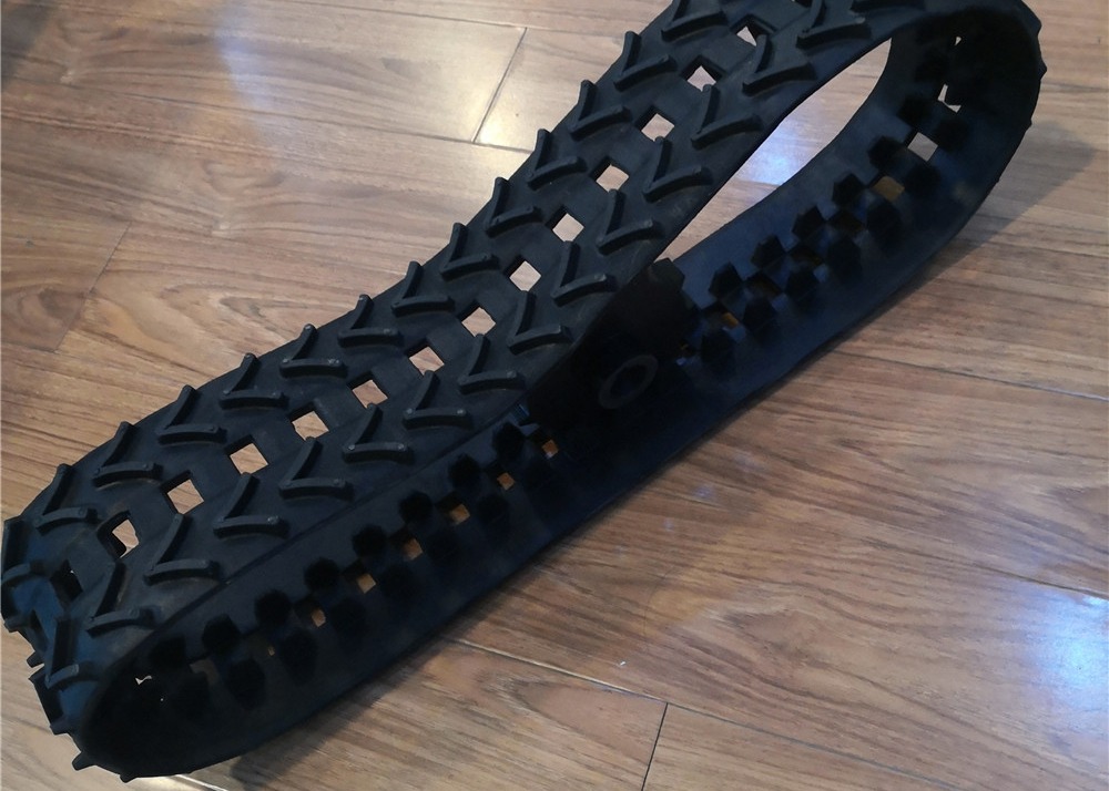 Small Machine 37mm Pitch Continuous Rubber Track